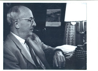 Books We Love Insider Blog: SHAKESPEARE ON THE PATIO