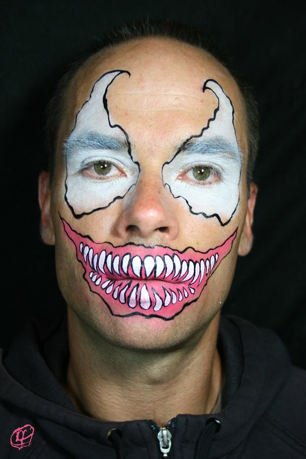 Leonie's Muse: DIY Venom Face Painting