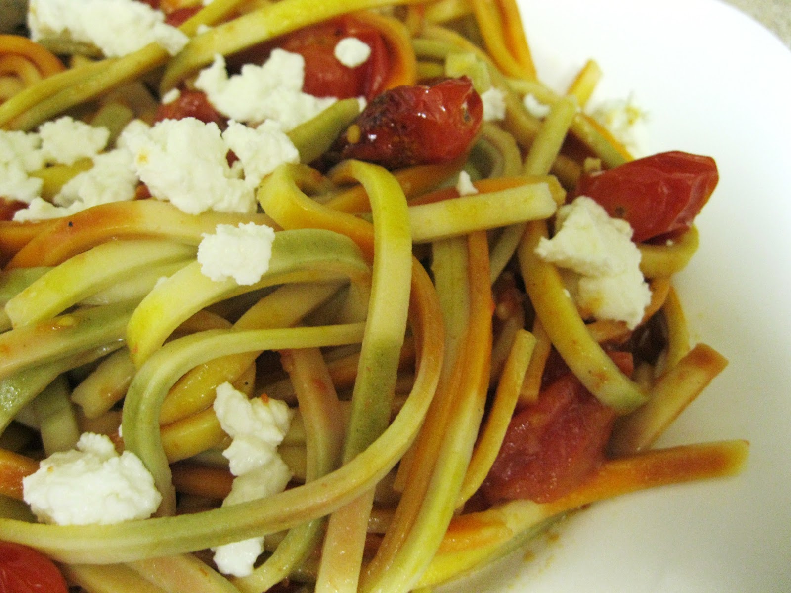 Chewy Morsels: Sweet Roasted Tomato Pasta