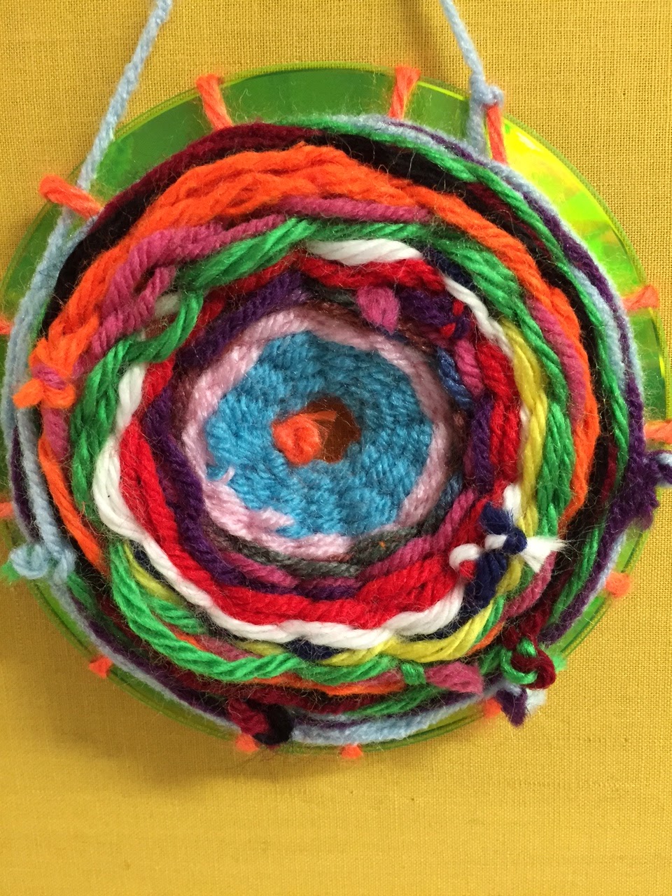 Ms. Curry's Art Room : Third Grade CD Weaving
