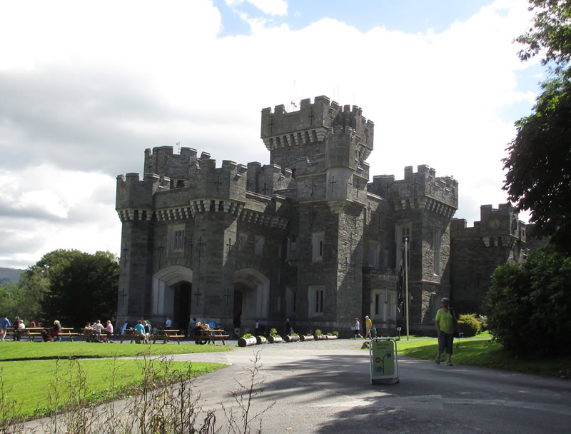 Flutterby Patch: Sunny summer illustrations