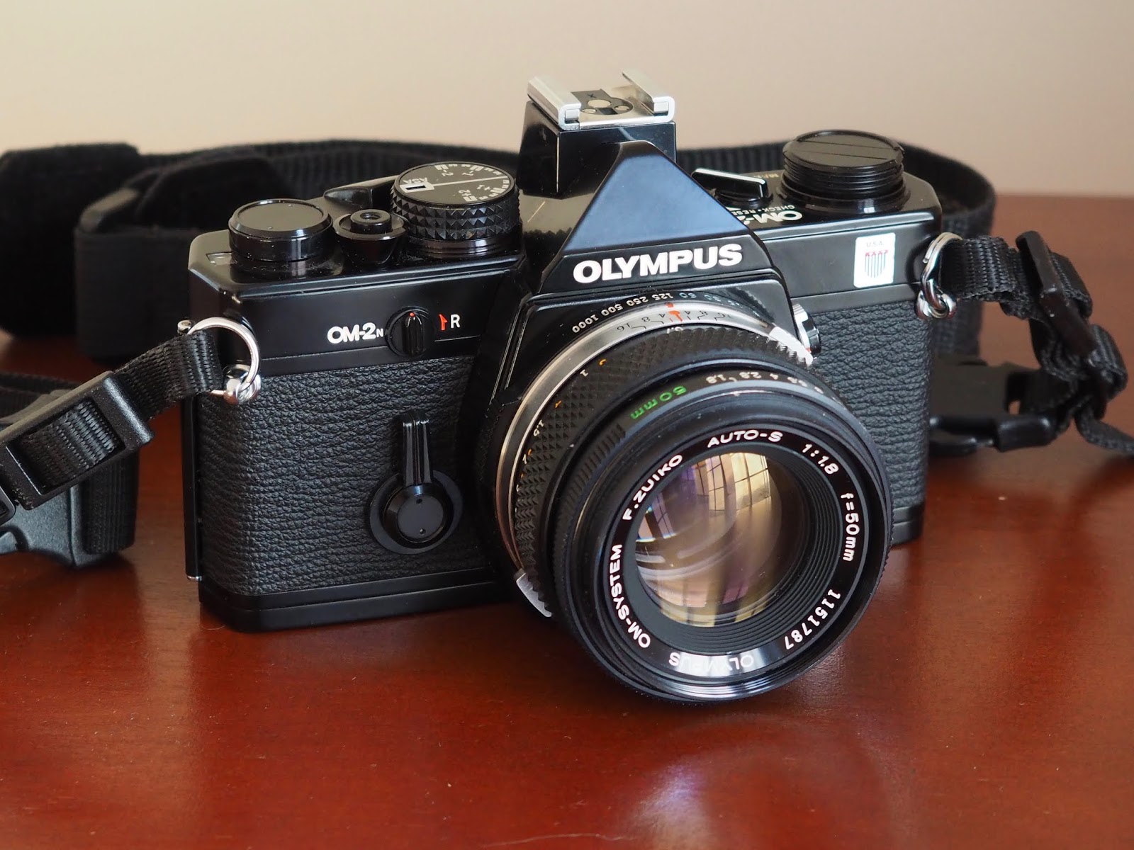 BACK & FRONT THE (COMPACT) CAMERA WITH DANIEL M : Doing film ...