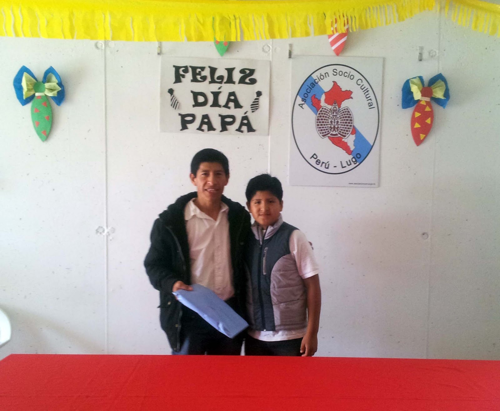 Asociación Socio Cultural Perú-Lugo: DÍA DEL PADRE PERUANO 2013