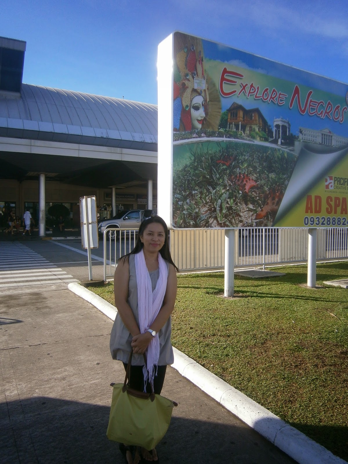 More POSTCARDS & STAMPS: PHILIPPINES - Old Silay Port, Negros Occidental