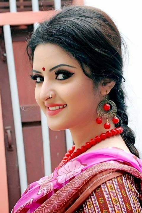 Pori Moni Spicy Bangladeshi Model And Rising Actress Very Hot And Sexy Stills Free Wallpapers