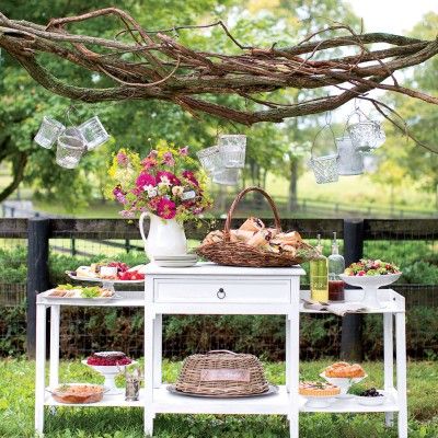 Two Men and a Little Farm: OUTDOOR BUFFET INSPIRATION THURSDAY