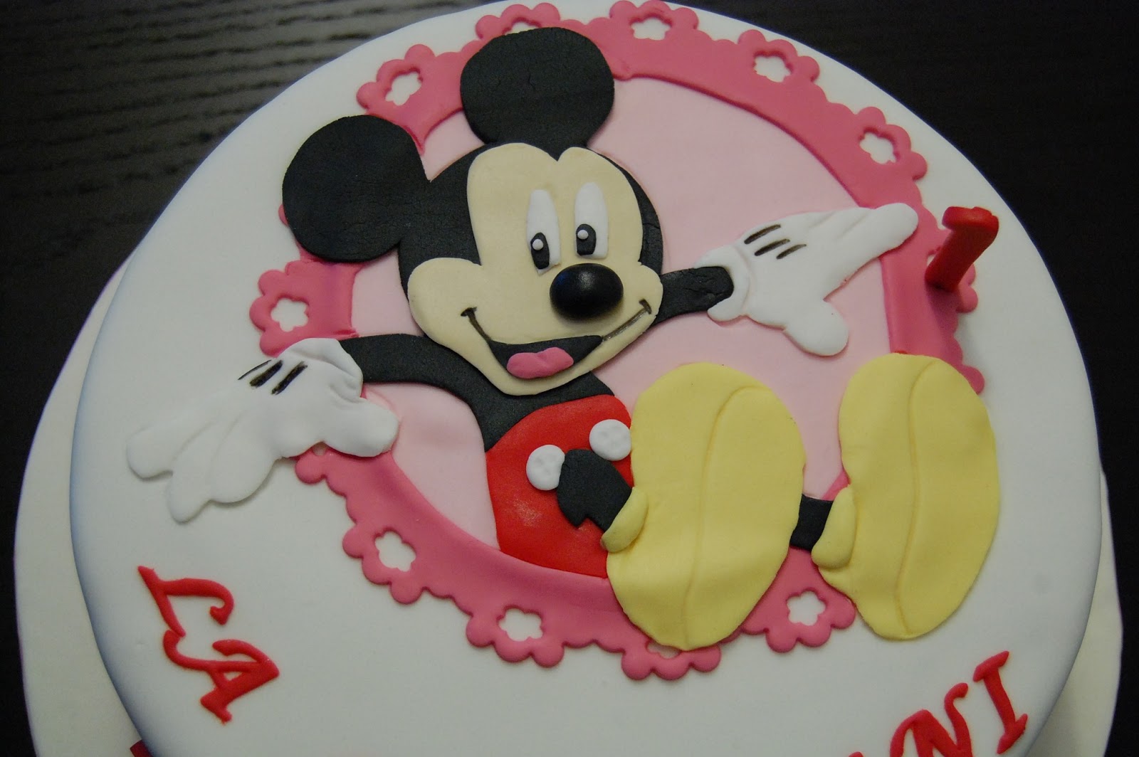 Torturi Si Dulciuri cu Personalitate: Tort Mickey Mouse - Antonia