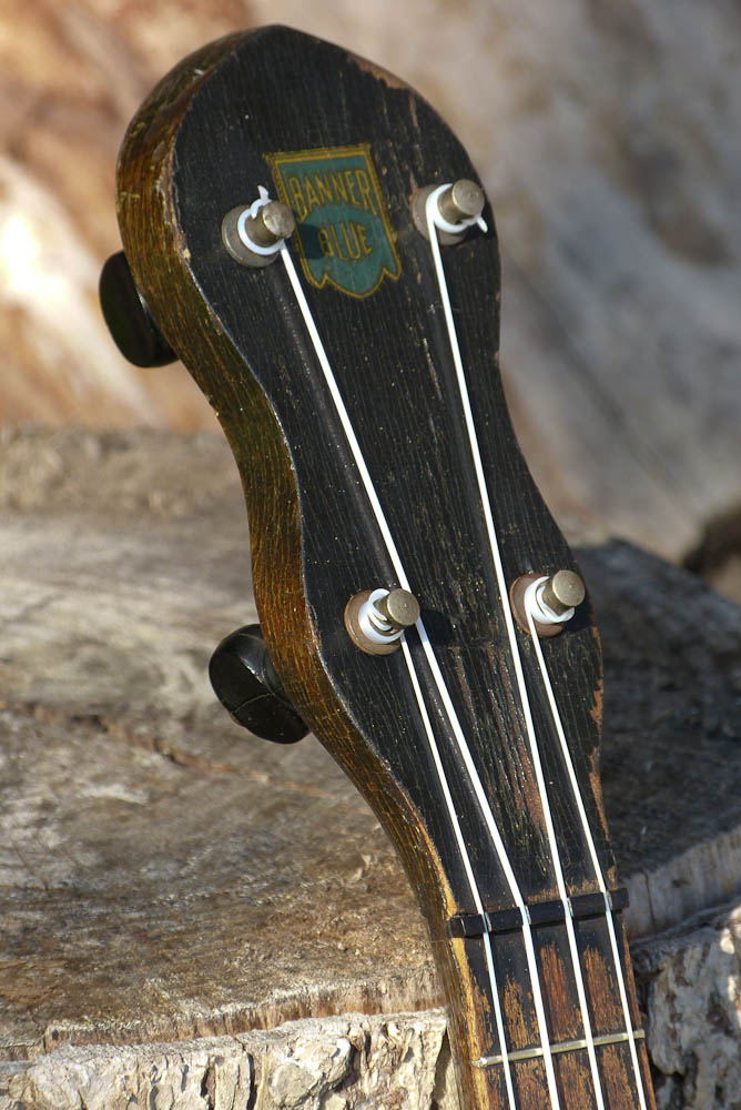 c.1920 Lange "Banner Blue" Banjo Ukulele