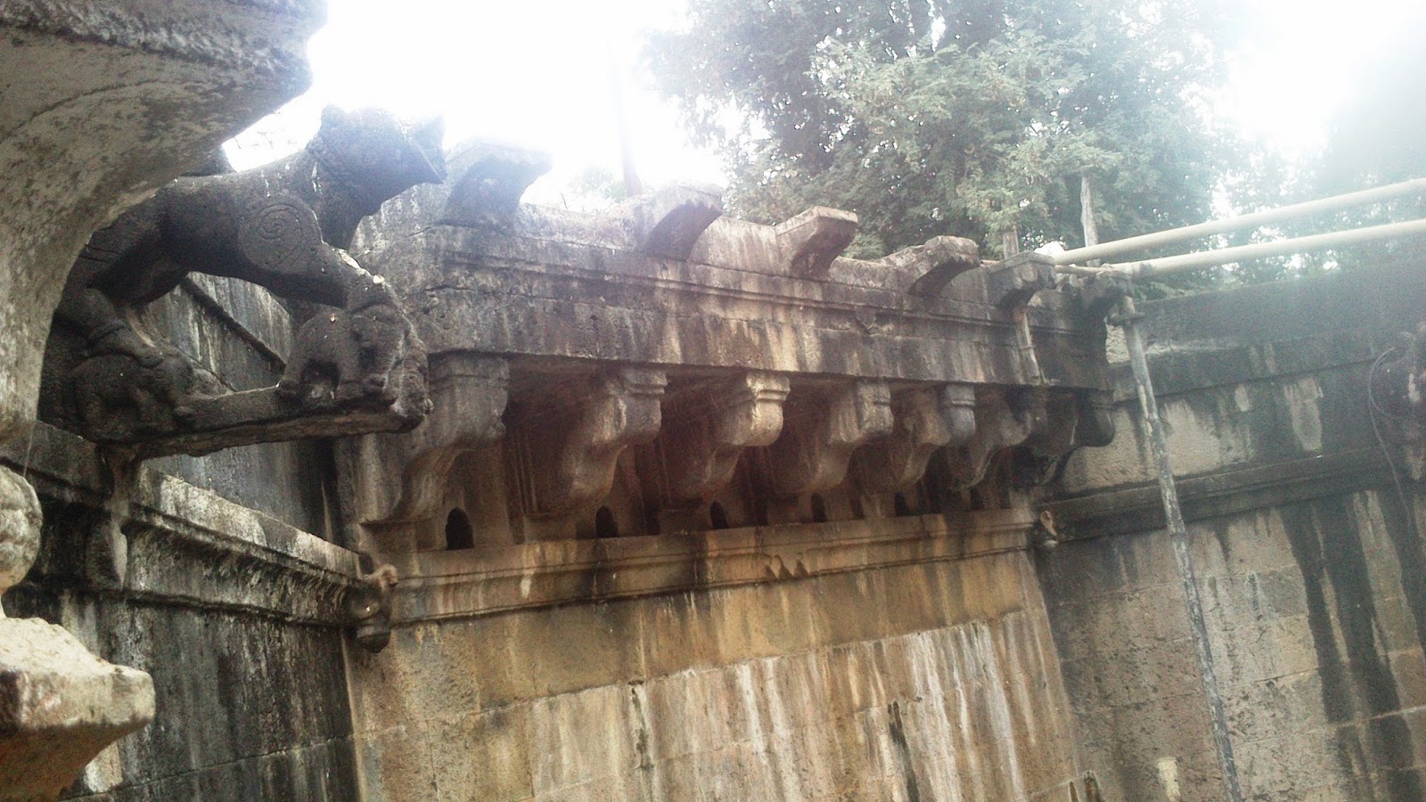 PD's Information Centre: Bara motachi Vihir - Limb - Satara