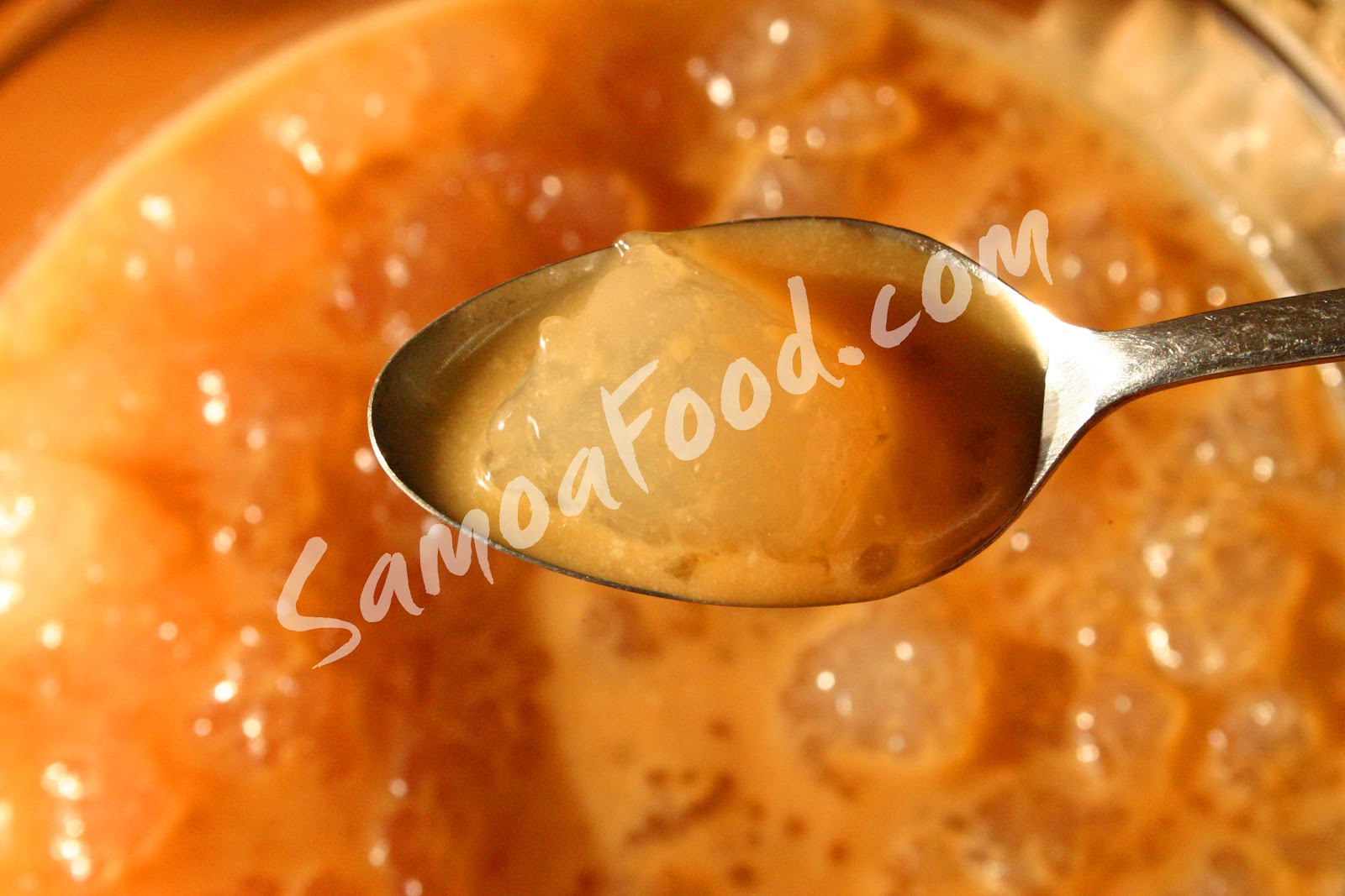 Samoa Food: Pisua - Tapioca in coconut caramel