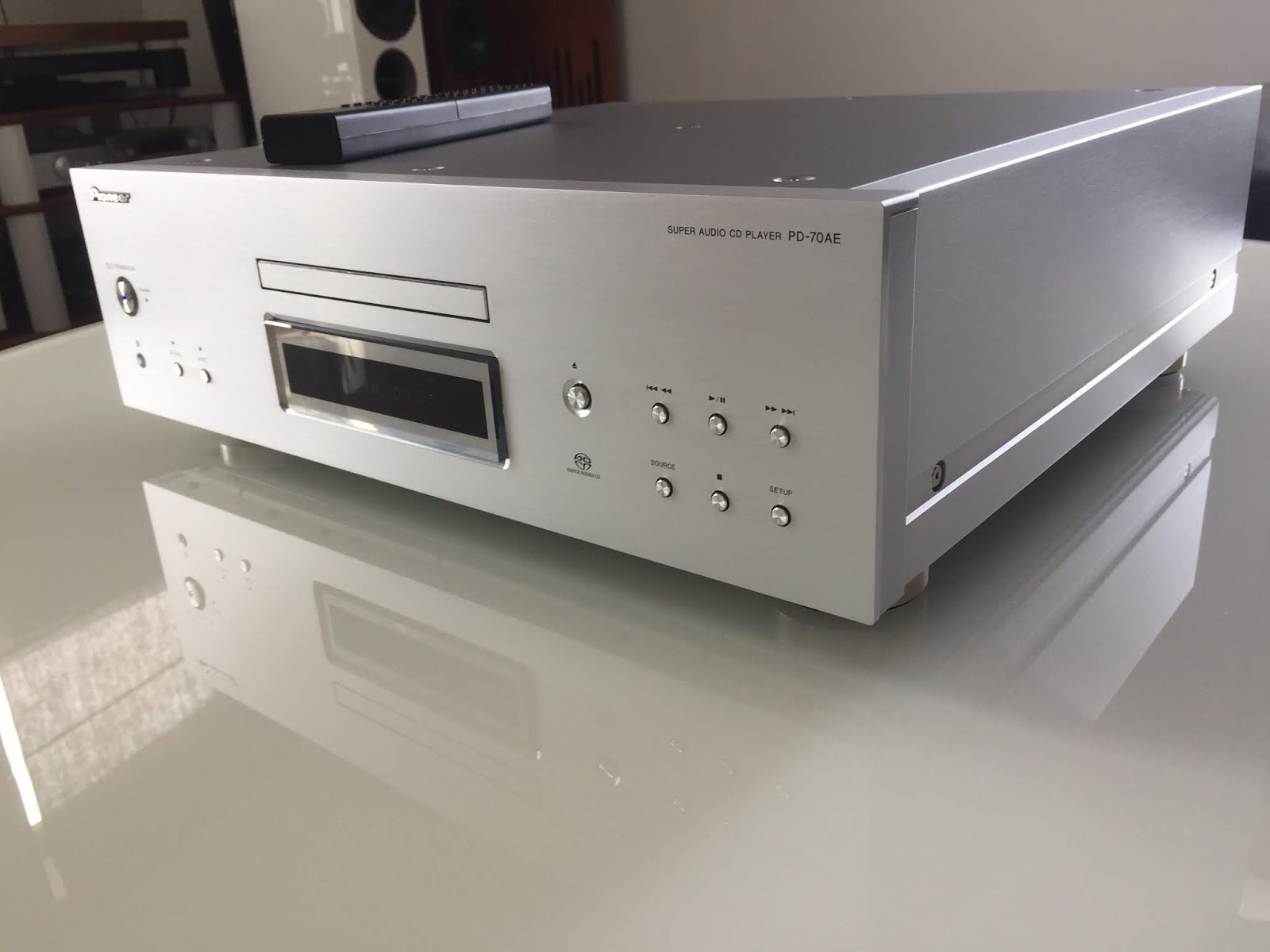 Stereo i Kolorowo - Underground: Odtwarzacz CD/SACD Pioneer PD-70AE