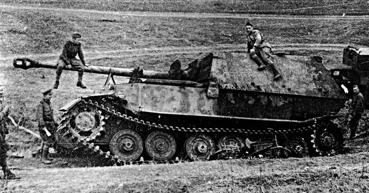 World War II in Pictures: The Ferdinand/Elefant Tank Destroyer