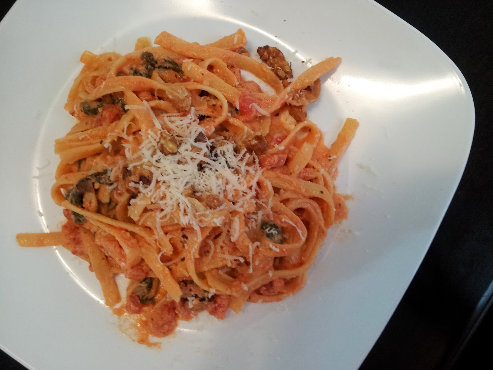 Laughter and Lemons: Lise's Super Easy Fancy Pasta