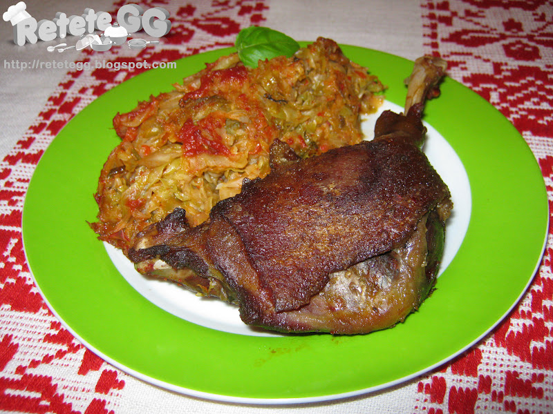 Retete gustoase si garnisite: Rata pe varza