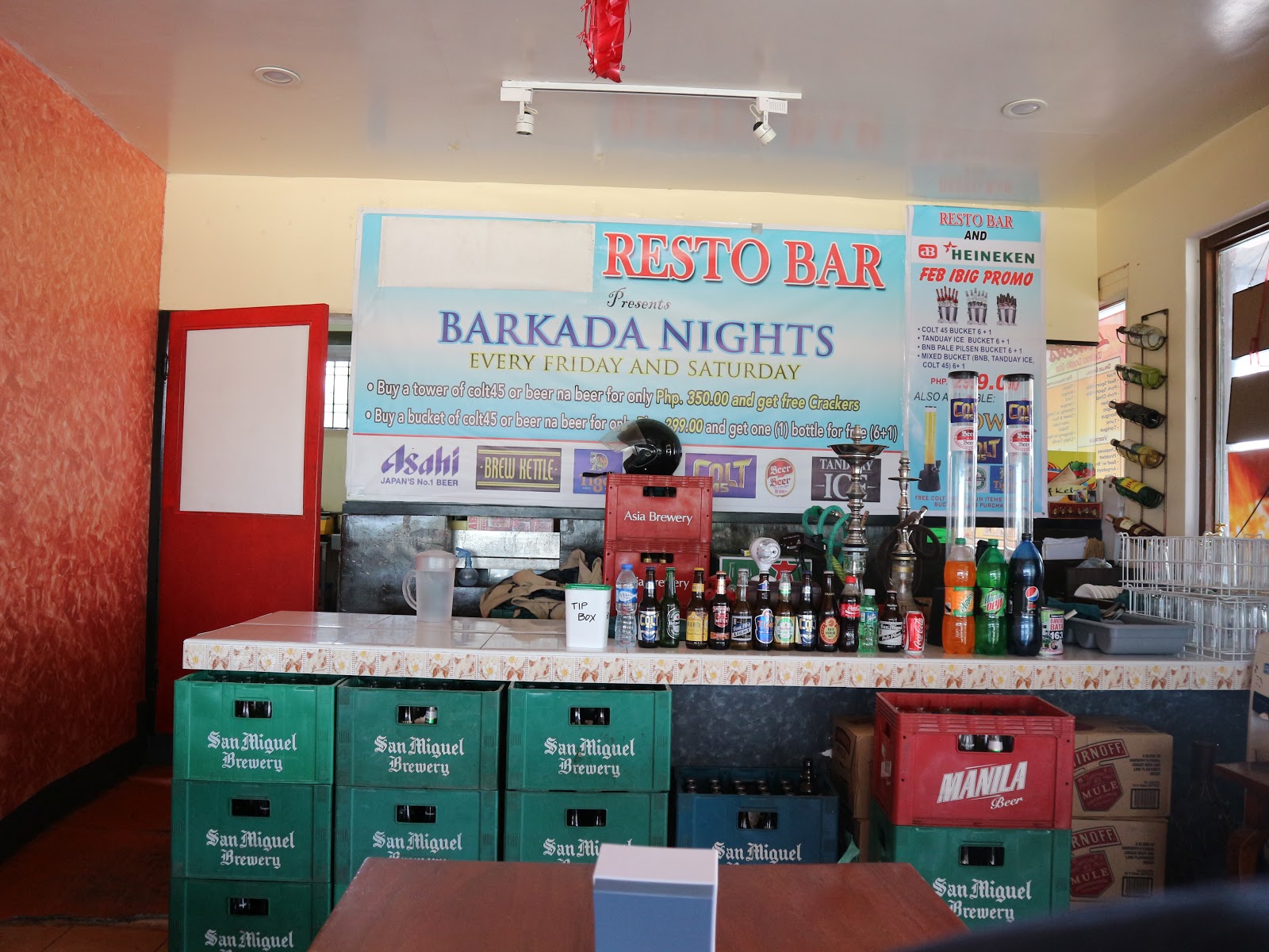 Lenicols "native resto bar" in Tagaytay