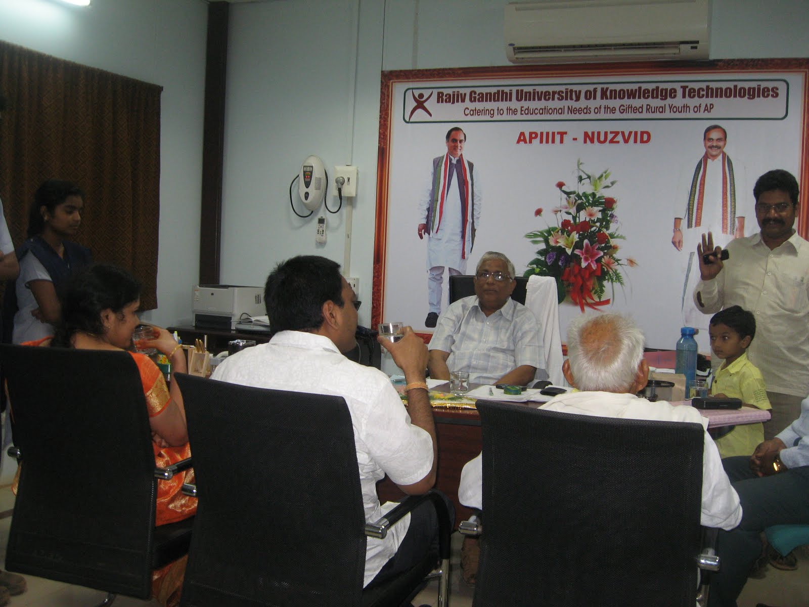 Bonthu Nagi Reddy's Blog: Bonthu Nagi Reddy Visit to IIIT, Nuziveedu ...