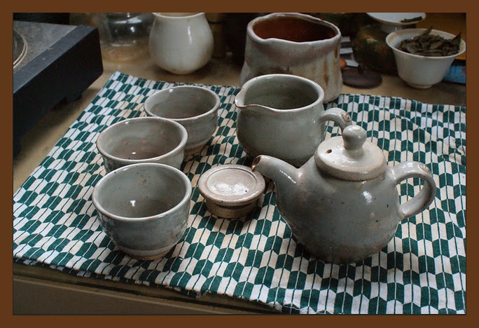 Park Jong Il: Park Jong Il: Nature’s Teaware Master