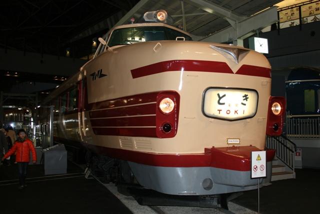 Tokyo Railway Labyrinth: "Kodama-type" EMU in My Old Memory