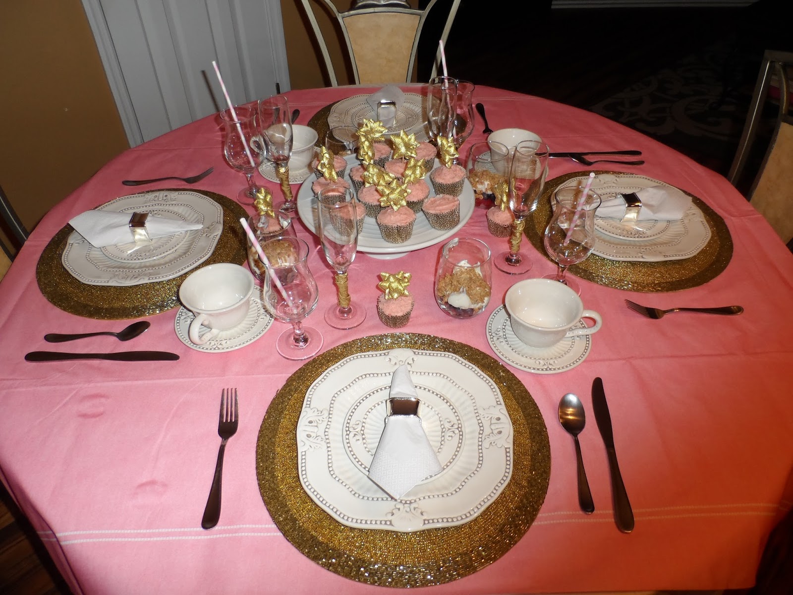 Fashion Life: Pink and Gold Brunch