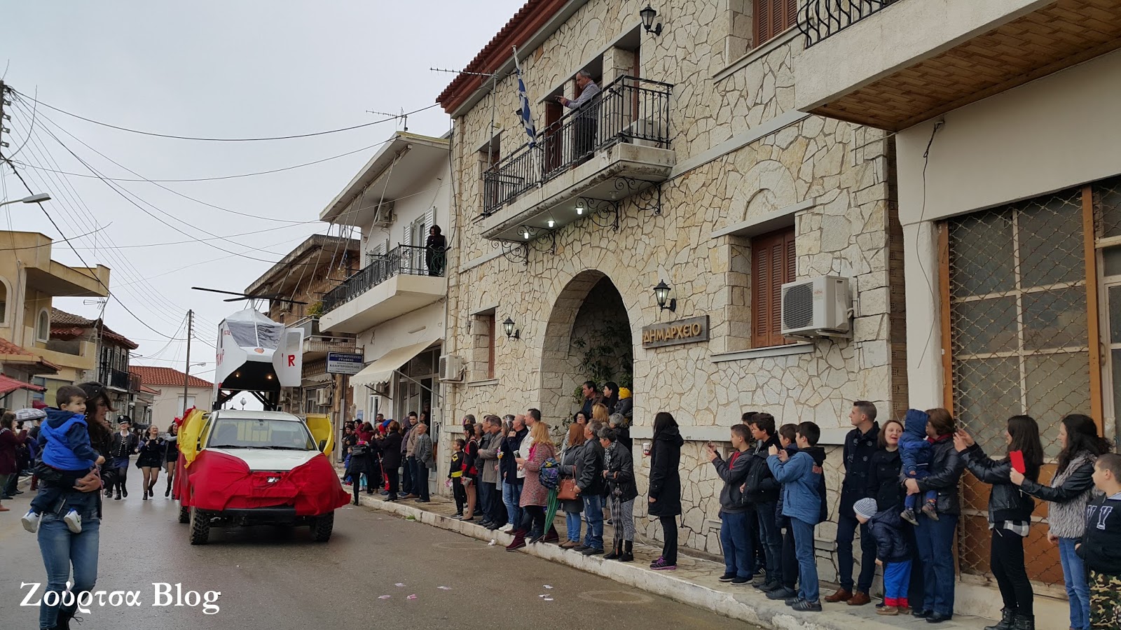 Ζούρτσα Blog: «Αυτοί οι Ζουρτσάνοι είναι τρελοί!» (video & pics)