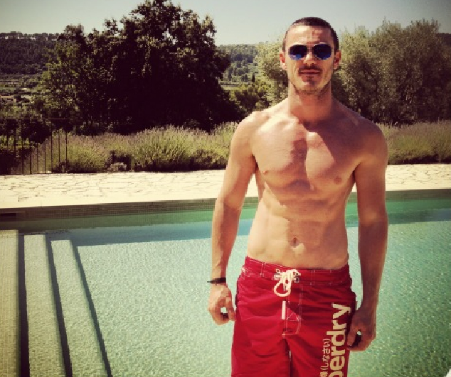 Pin on Luke Evans ♥