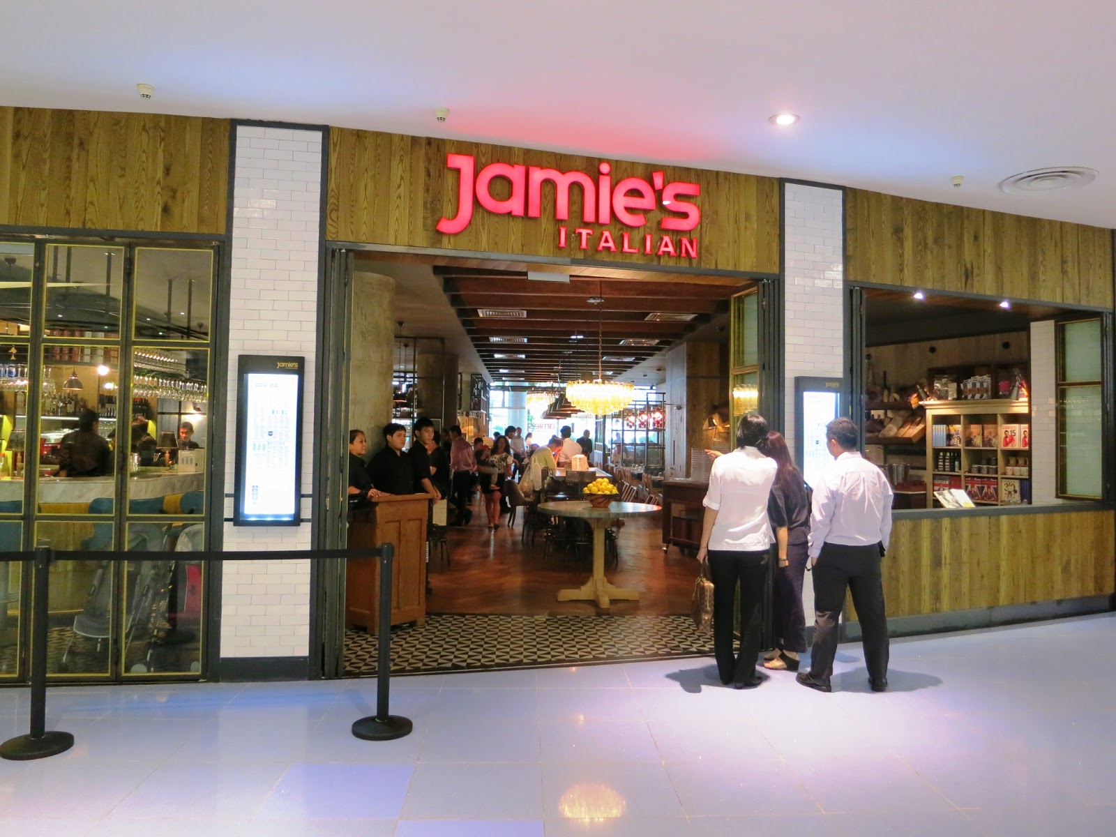 PinkyPiggu: Jamie's Italian Singapore Opens Its Door At VivoCity!