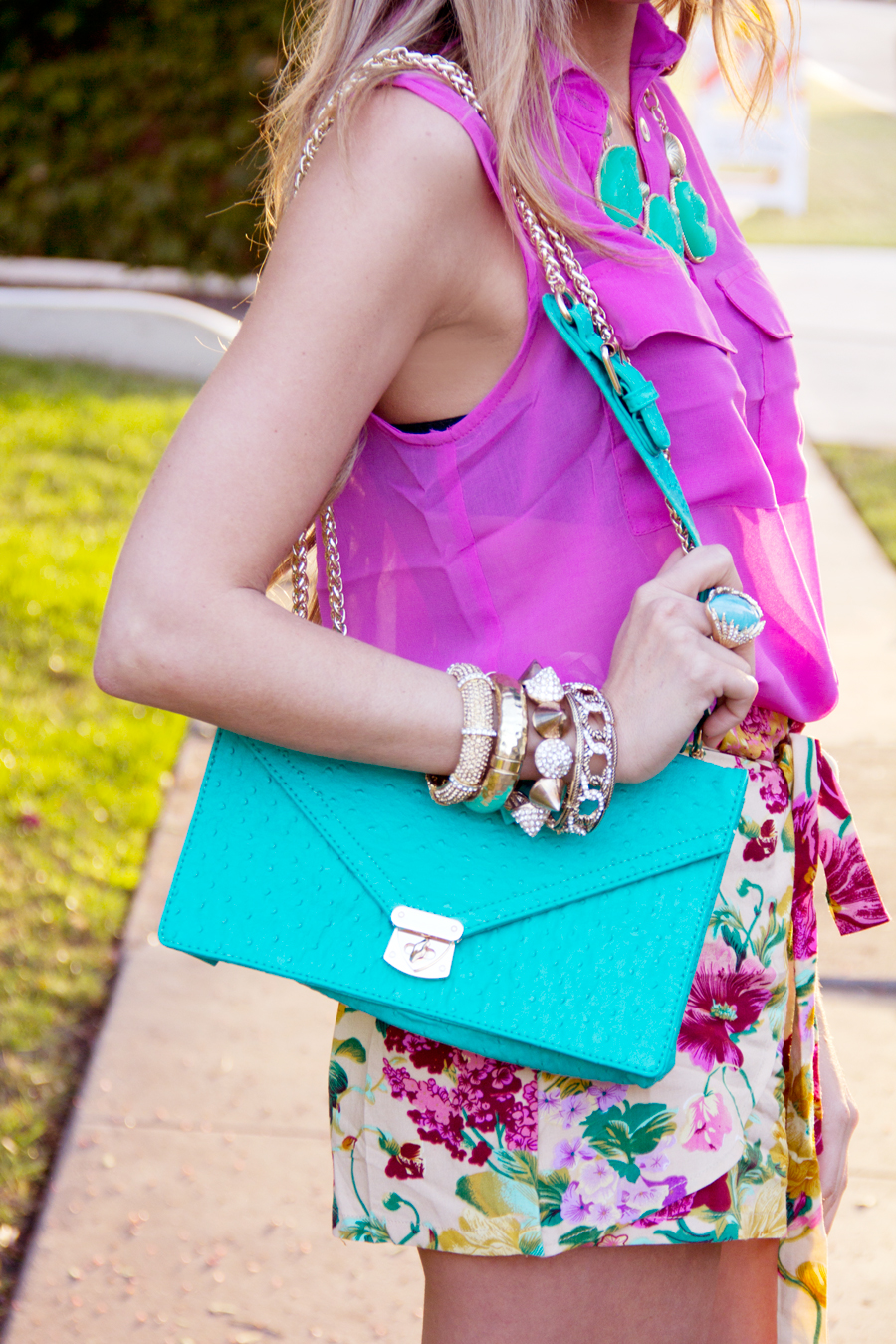 Link Camp: Neon Fashion - Sharp Color Fashion Collection (1)