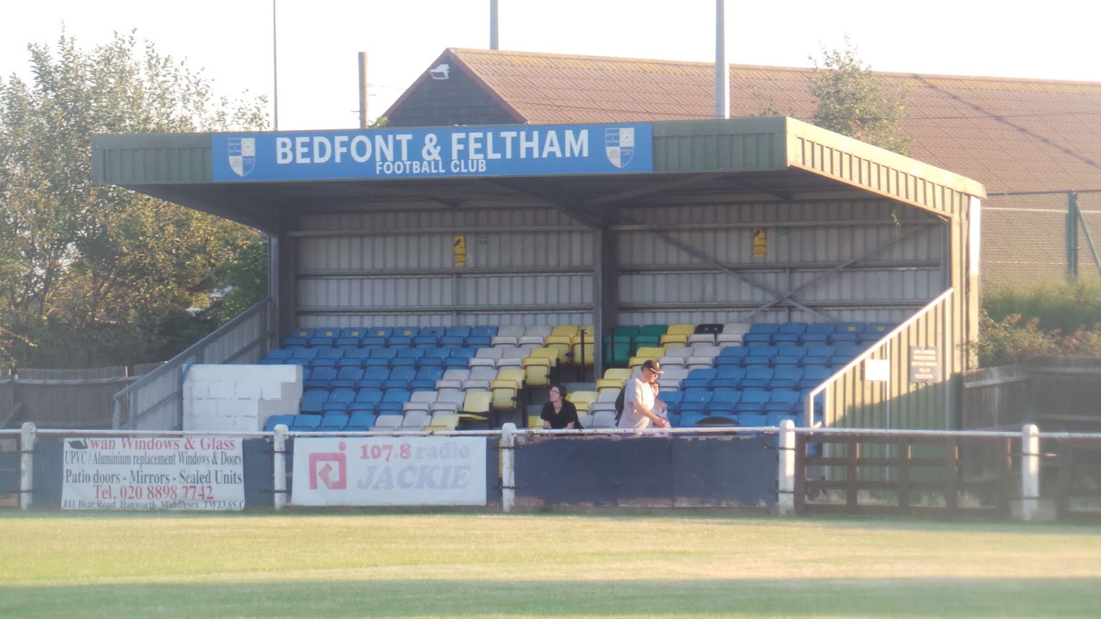 The Wycombe Wanderer: Bedfont Town - The Orchard