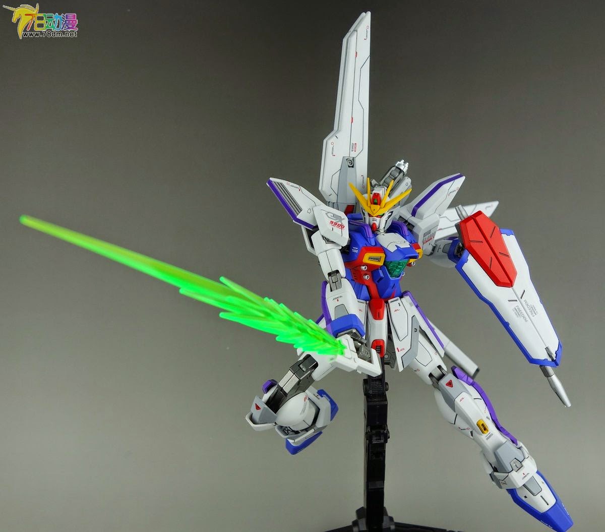Gundam Family: MG 1/100 GX-9900 Gundam X Painted Build