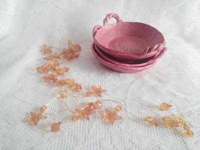 Culori cusute...: Targul de florii la scoala...