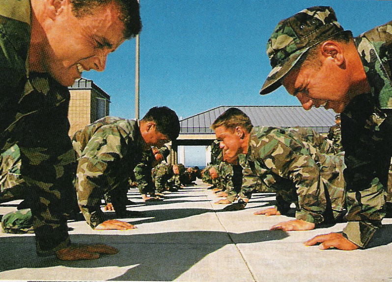 detrás del lente: COMO SOLDADOS