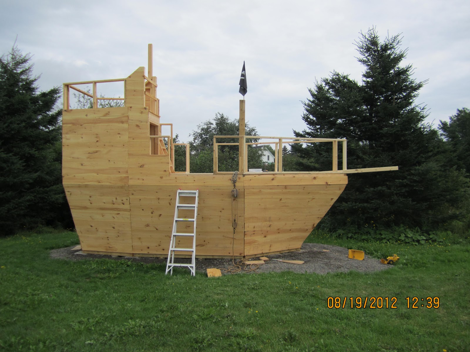 Backyard Kidz: Backyard Pirate Ship - Day 15