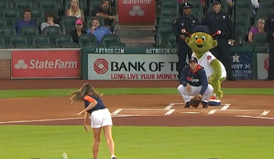 Astros fan spikes first pitch into the ground (Video) ~ Holdout Sports