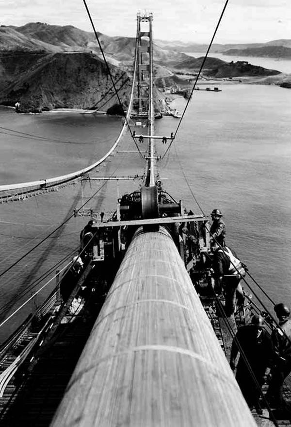 Building the Golden Gate Bridge 1933-1937 (14 Photos) | Connecting Friends
