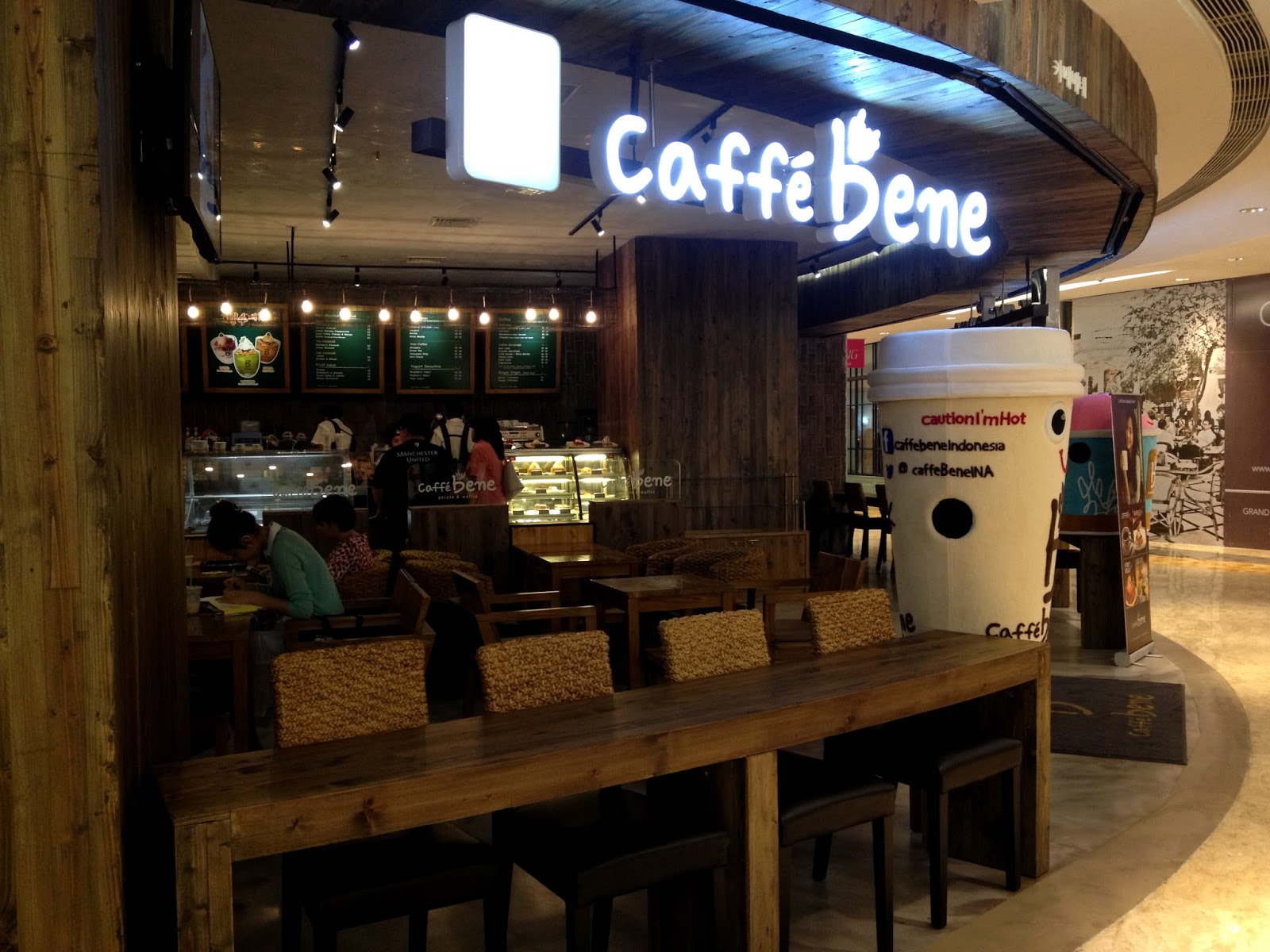 Sweet Lovely Journey: Caffe Bene