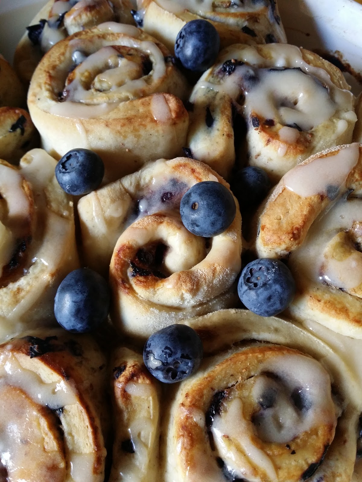 Blueberry and Cinnamon Scrolls