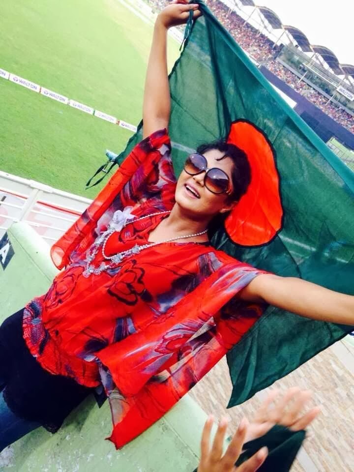 Modern Dhaka: Mousumi Hamid 143 Picture