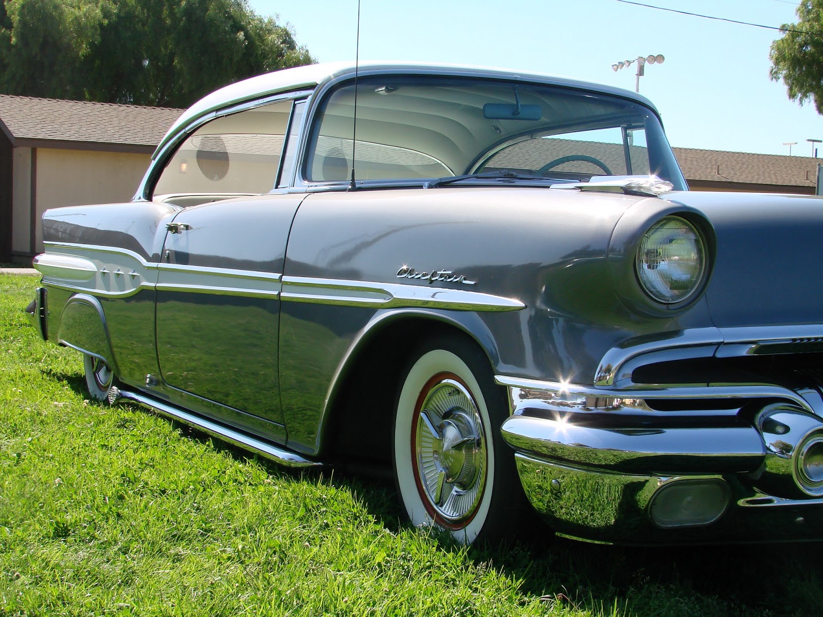STYLISH KUSTOMS: James Walker's '57 Pontiac is For Sale...