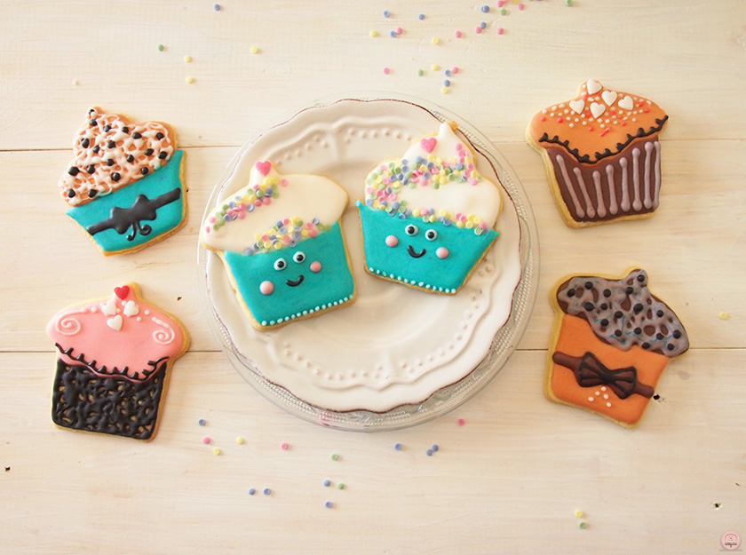 Happy cupcake keksi | Happiness is Homemade