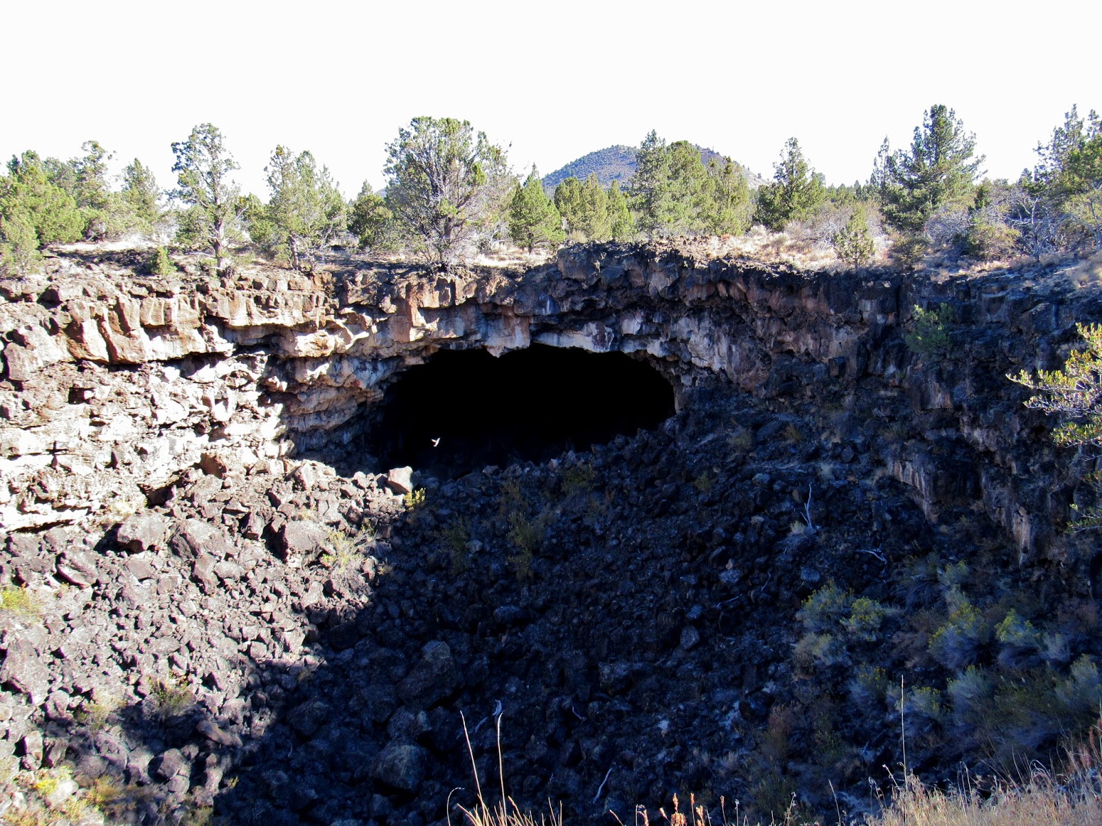 California's Cascade Volcanoes: Medicine Lake Highland & Lava Beds ...