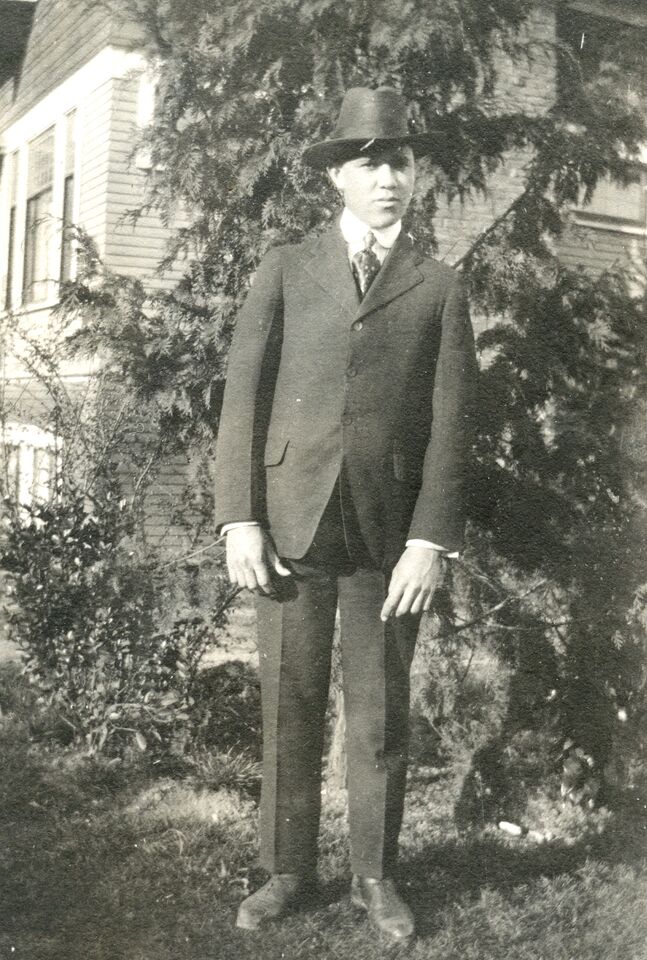 Nelson Holder Ritchie