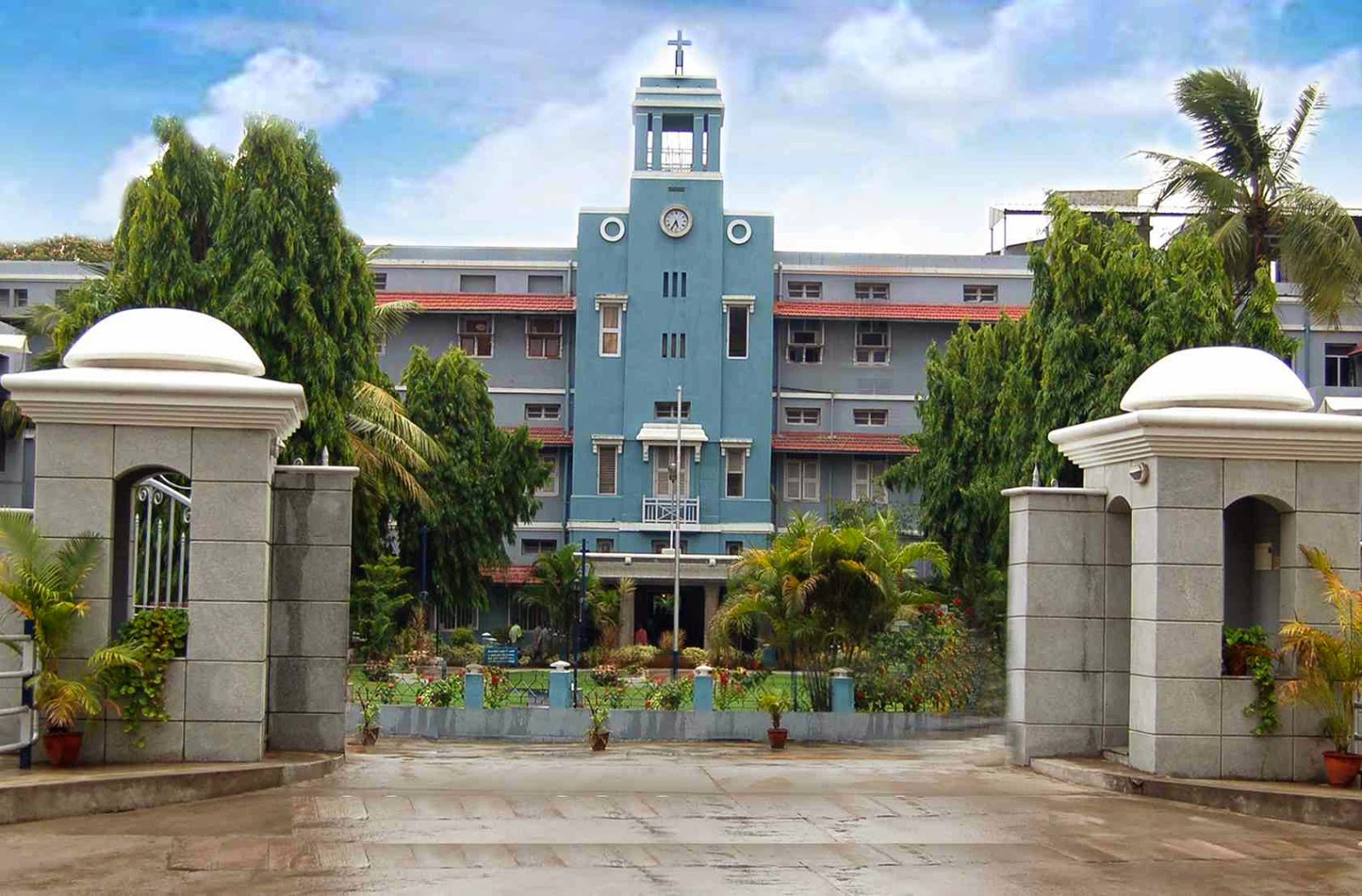 Colleges List ~ Discover Vellore