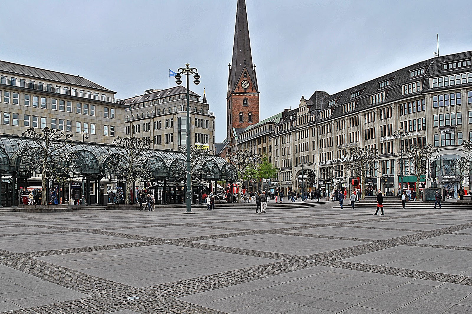 PIĘKNIE JEST ŻYĆ: CO ROBIĆ W WEEKEND MAJOWY - WYCIECZKA DO HAMBURGA
