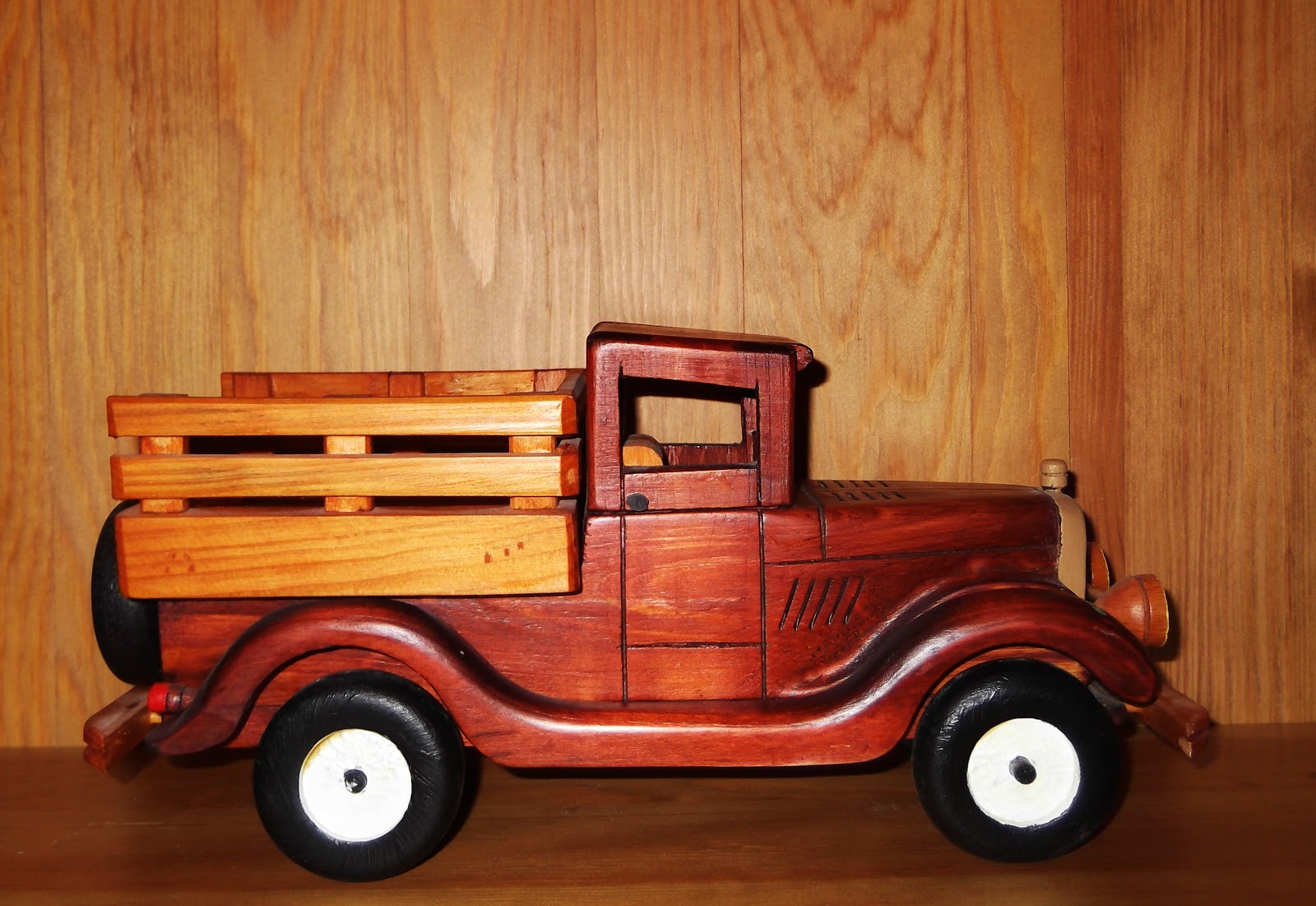 El Artesano en Madera: CAMIÓN MADERA