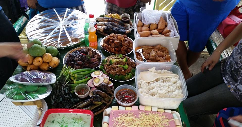 KITAKITS with MY HIGHSCHOOL CLASSMATES