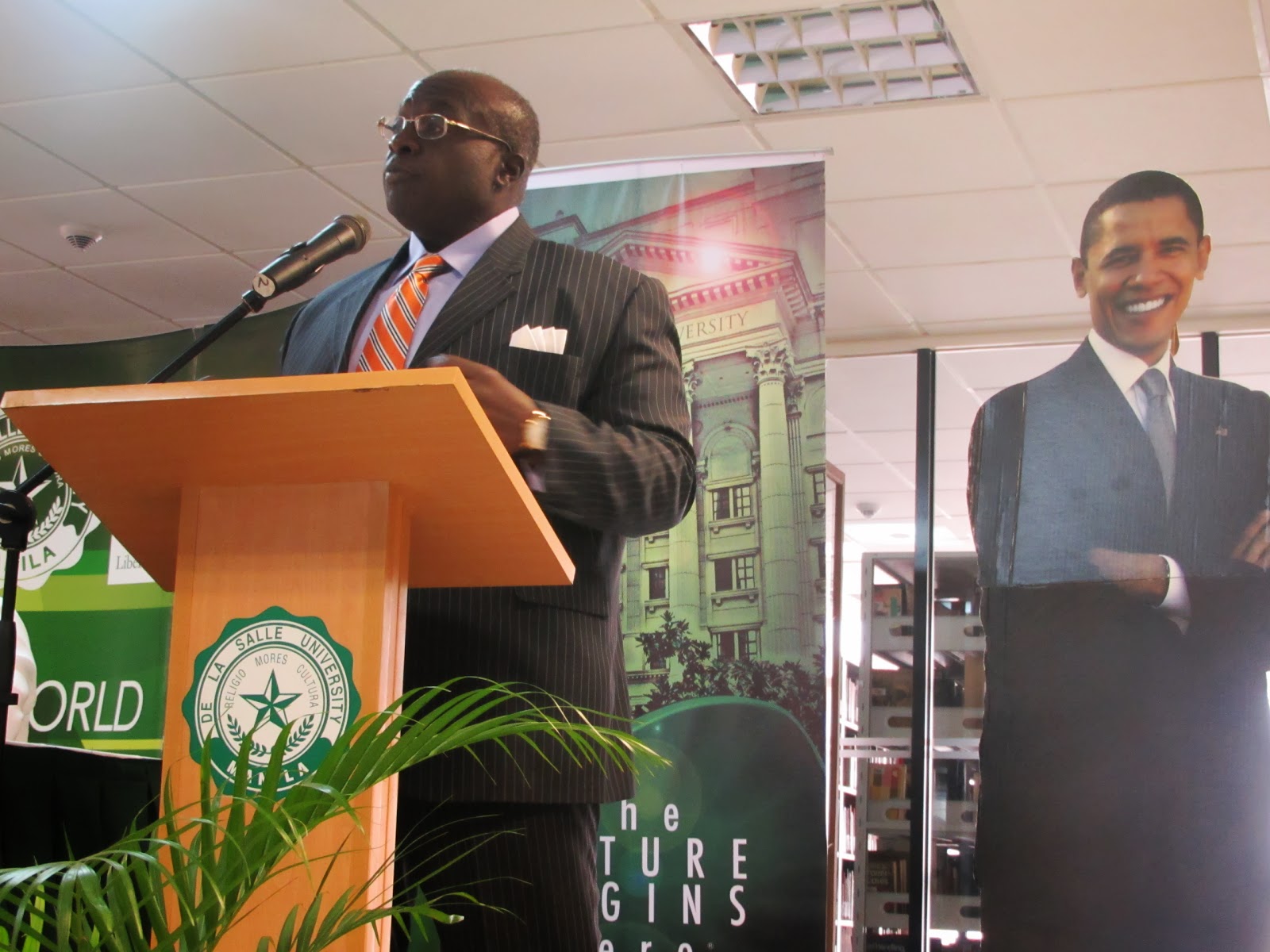 His Excellency Harry K. Thomas Jr. delivers his last talk as US ...