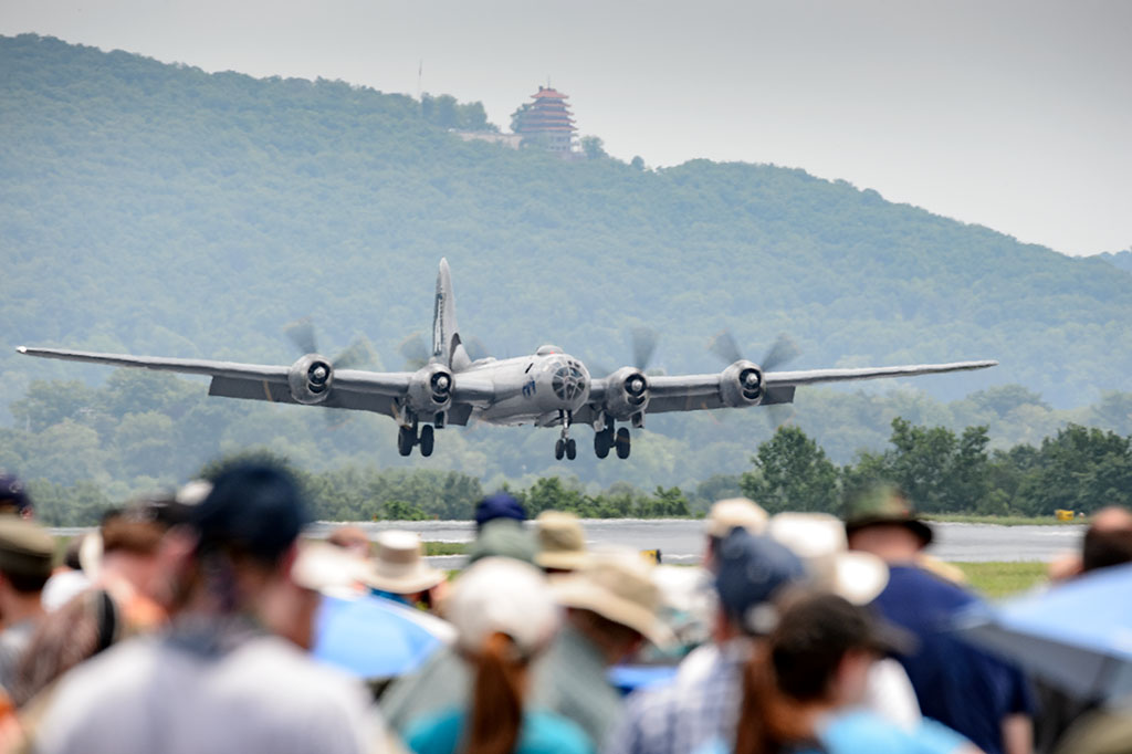 Bubba's Garage: Photos from the WWII Weekend in Reading, PA