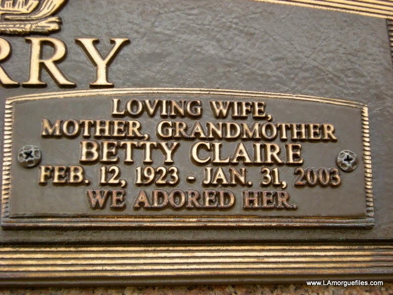 Los Angeles Morgue Files: "Bat Masterson" Actor Gene Barry 2009 ...