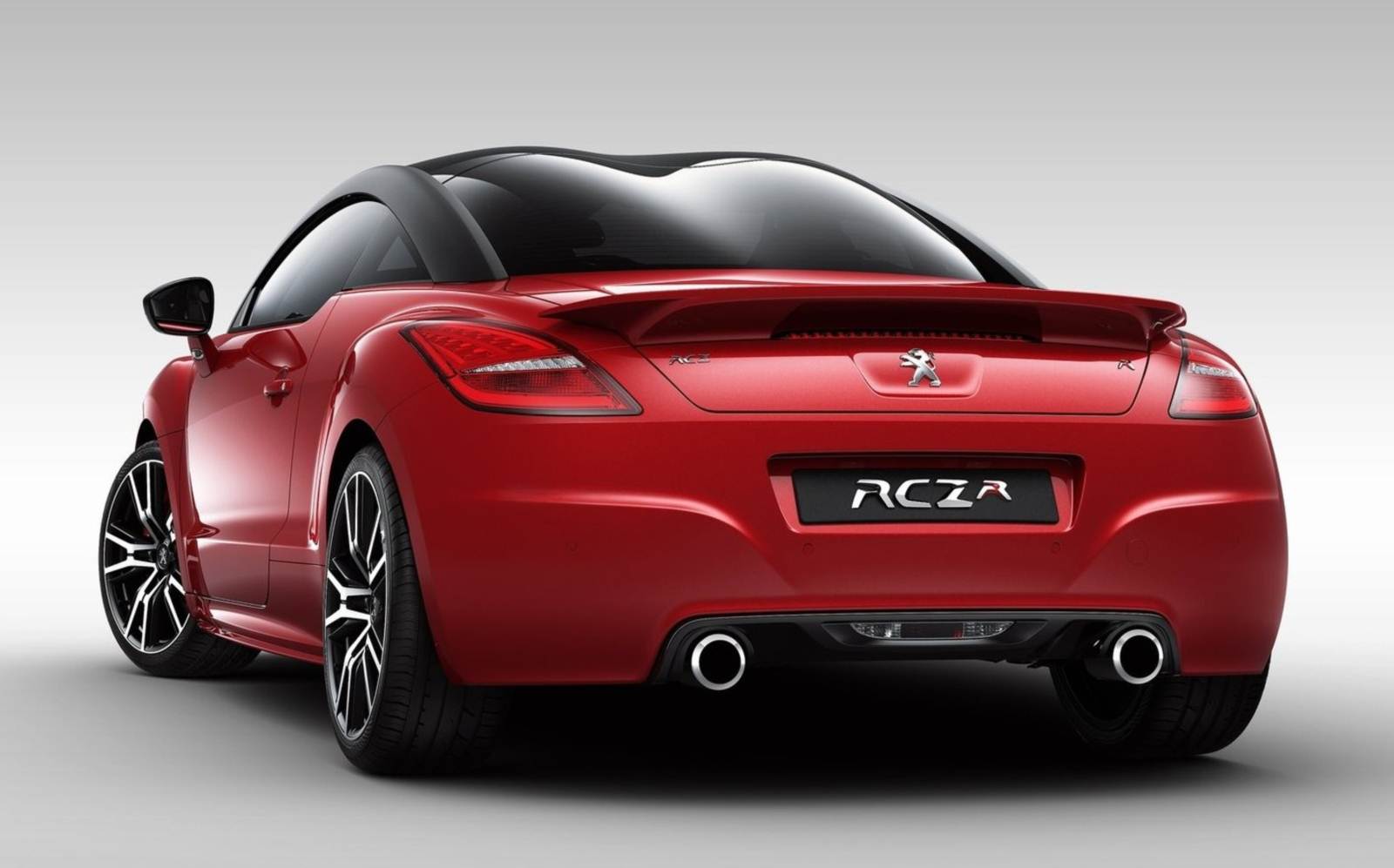 Peugeot RCZ 2014 chega ao mercado brasileiro no final de agosto