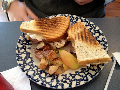 Diners, Drive-Ins & Dives #2 - Leaping Lizard Cafe